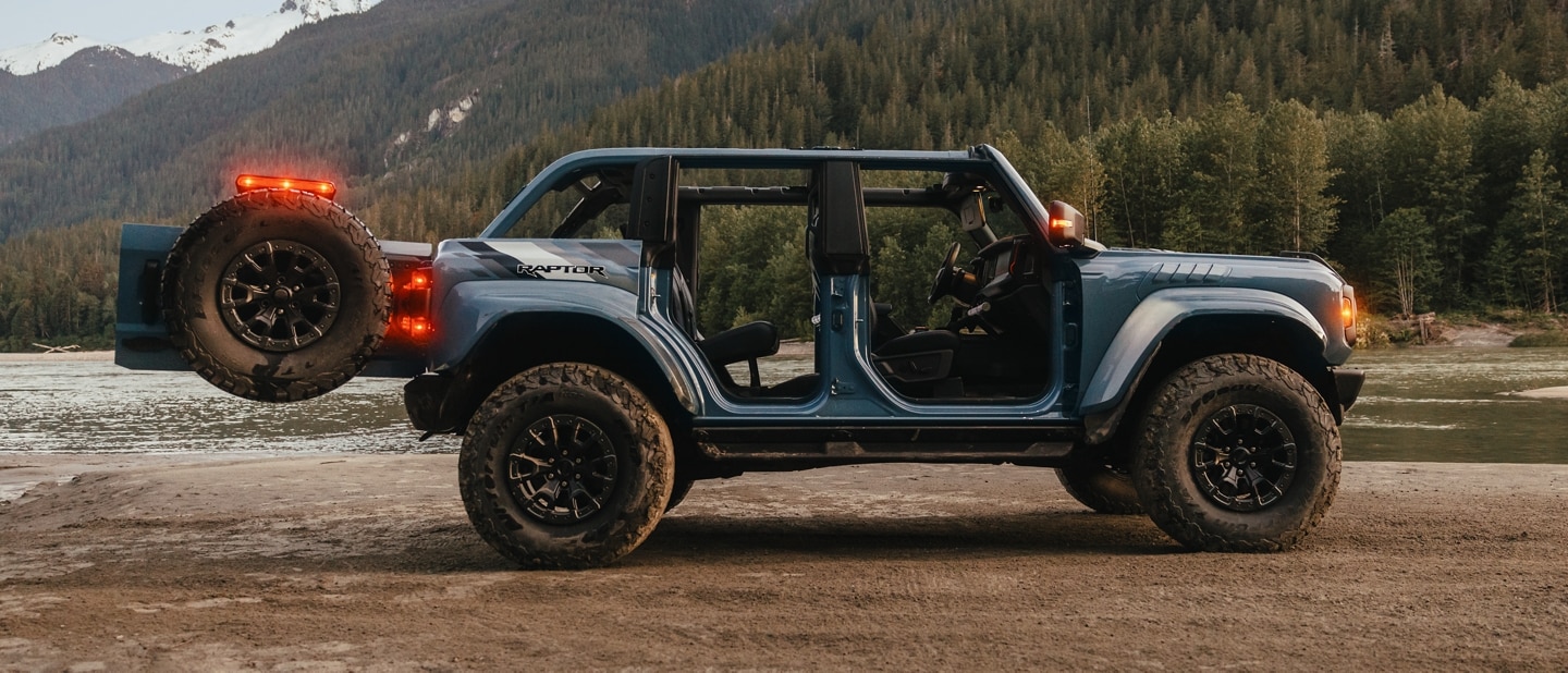 SUV Ford Bronco® 2025 | Precios, Fotos, Especificaciones y Más | Ford.com